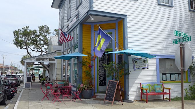 Best Restaurants Cedar Key Florida | Scenic Pathways