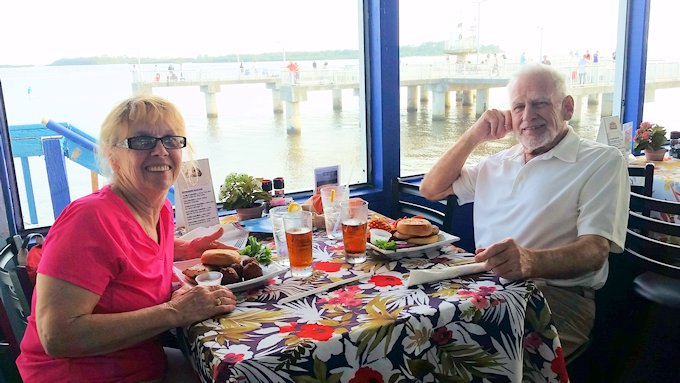 Best Restaurants Cedar Key Florida | Scenic Pathways